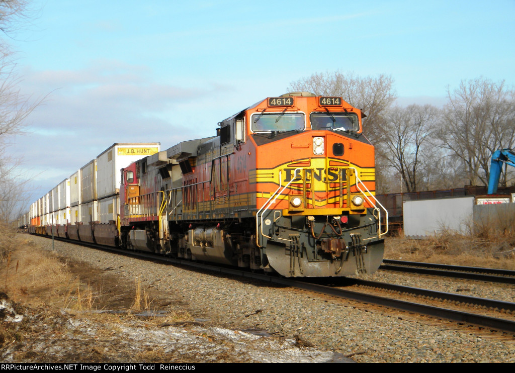 BNSF 4614